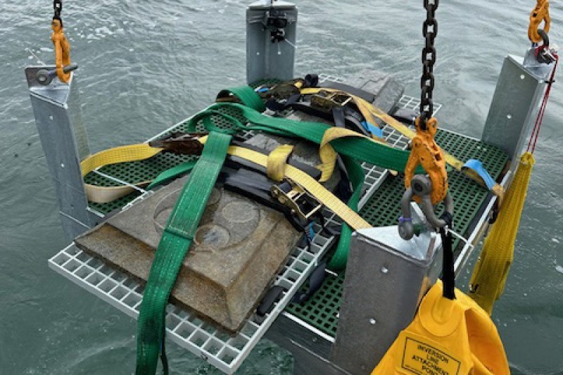 Lápides medievais são recuperadas em naufrágio de 800 anos na ...