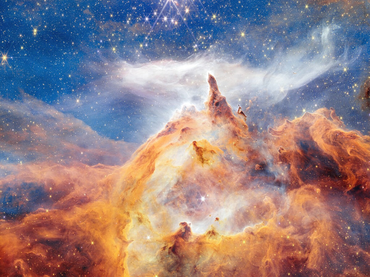 “Montanha” onde nasceram as estrelas mais massivas já vistas é ...