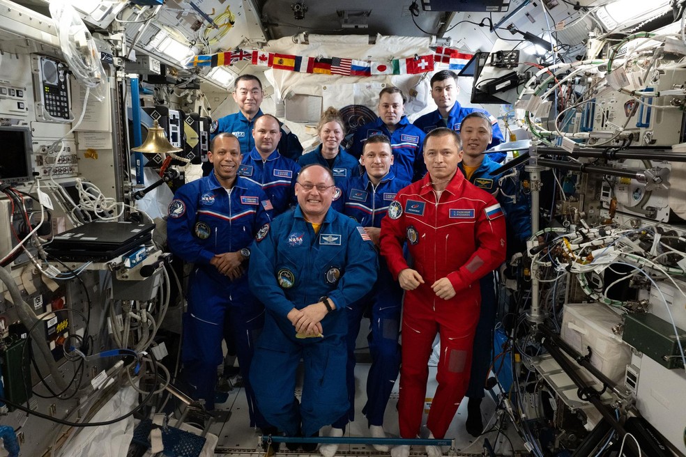 Nasa cancela atividade e considera trazer astronauta doente de volta à ...