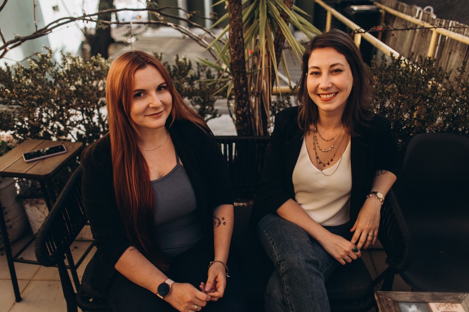 Com humor e linguagem acessível, dupla desbanca fake news nas redes ...